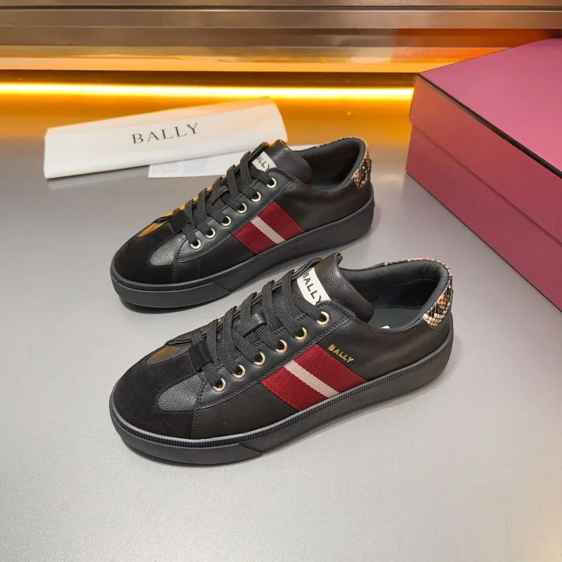 Top mirror Bally Shoes