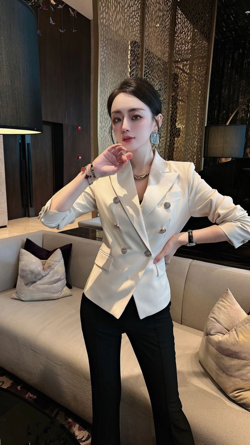 Budget-friendly Balmain Outwear