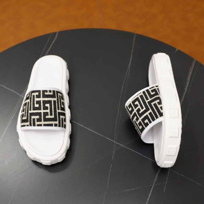1:1 copy Balmain Sandals