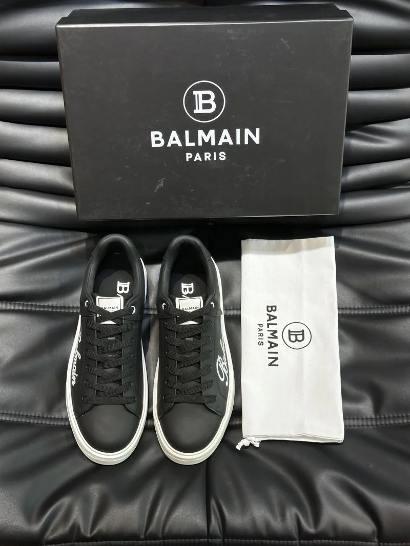 Accurate model Balmain Shoes