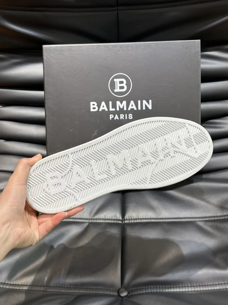 Accurate model Balmain Shoes