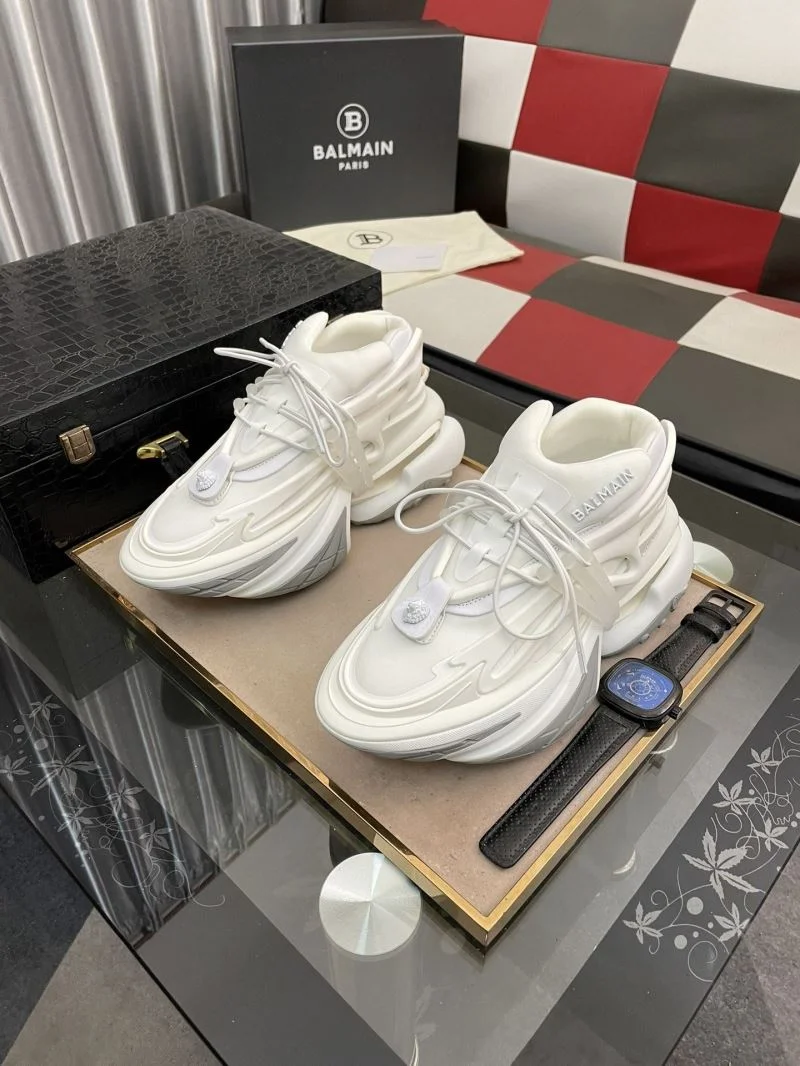 Accurate model Balmain Shoes