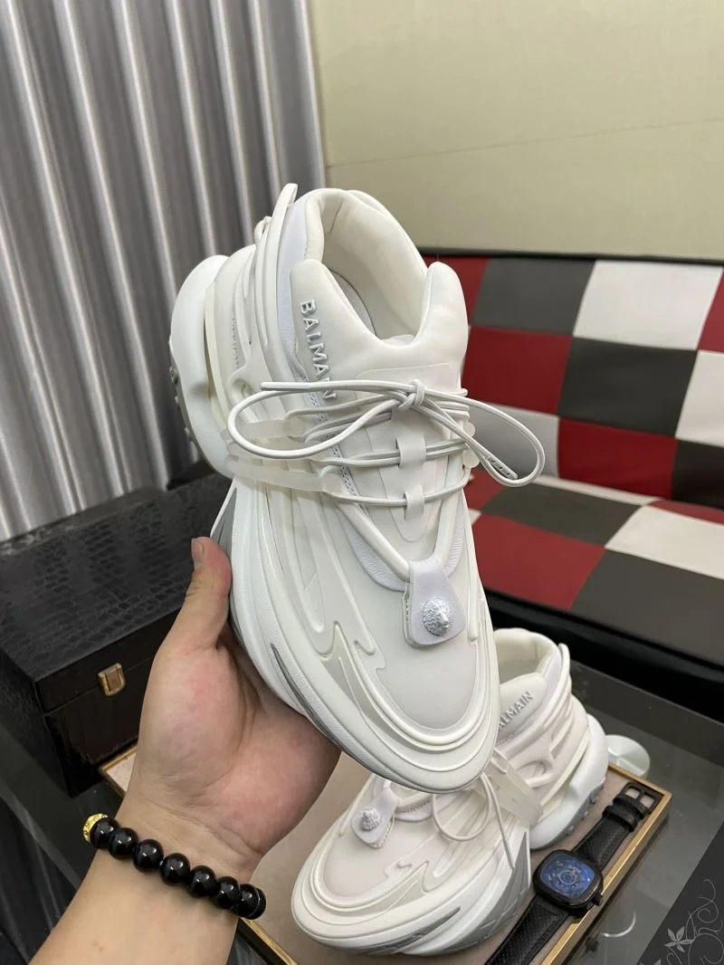 Accurate model Balmain Shoes