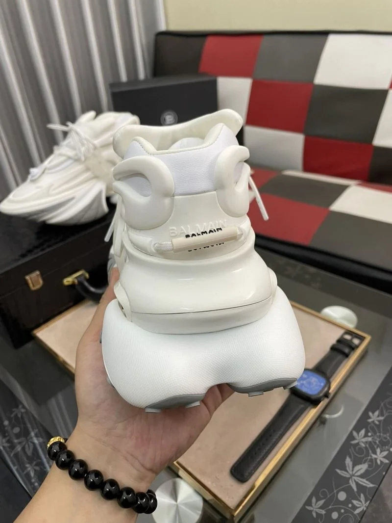 Accurate model Balmain Shoes