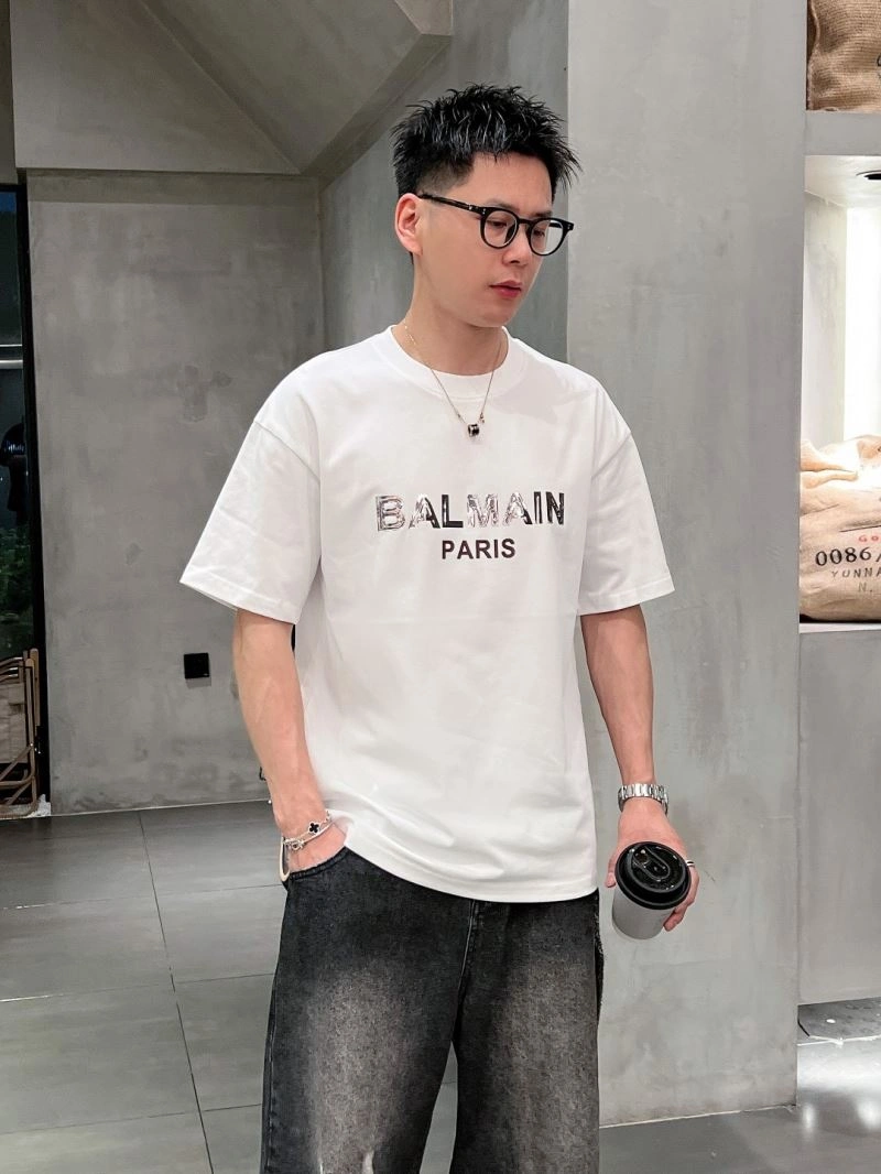Indistinguishable Balmain T-Shirts
