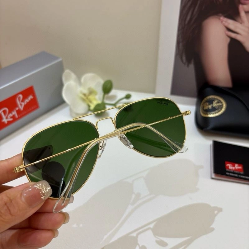 Budget-friendly Bay Ban Sunglasses