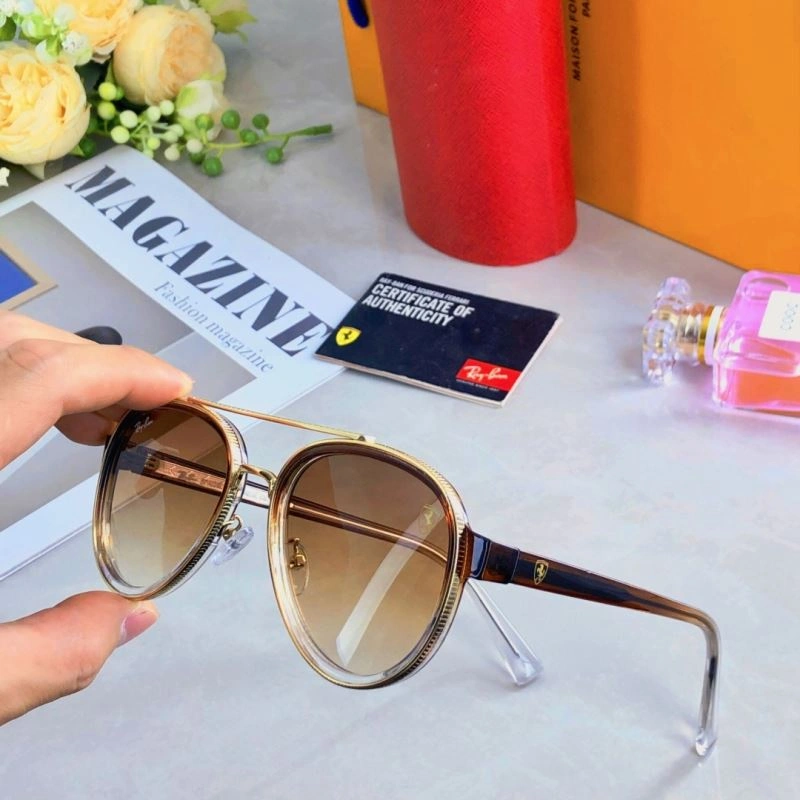 Budget-friendly Bay Ban Sunglasses