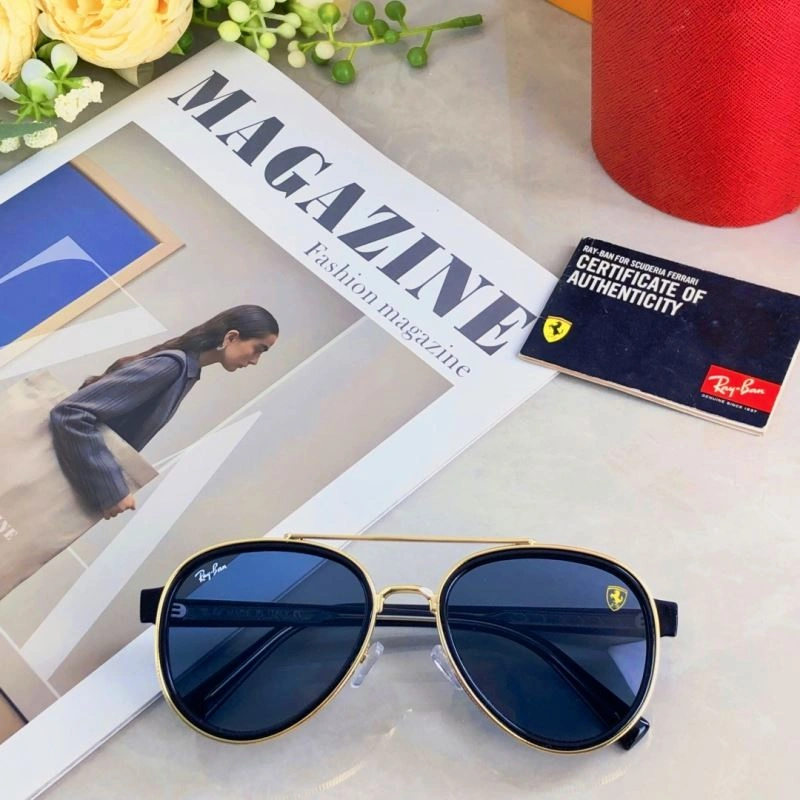 Budget-friendly Bay Ban Sunglasses