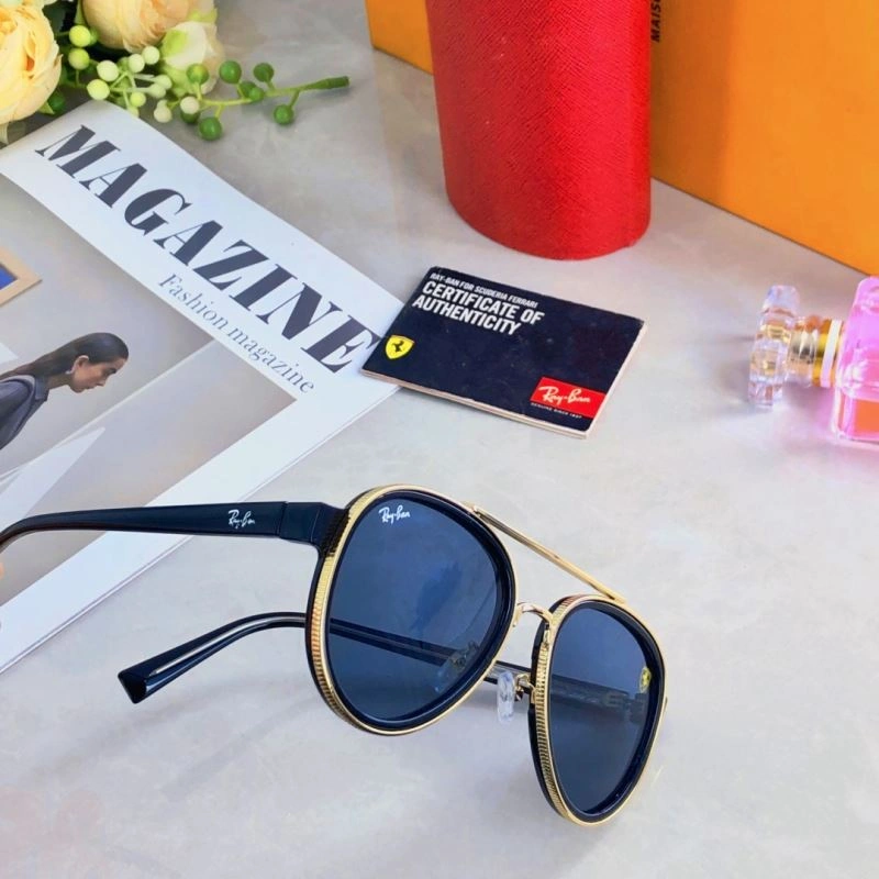 Budget-friendly Bay Ban Sunglasses