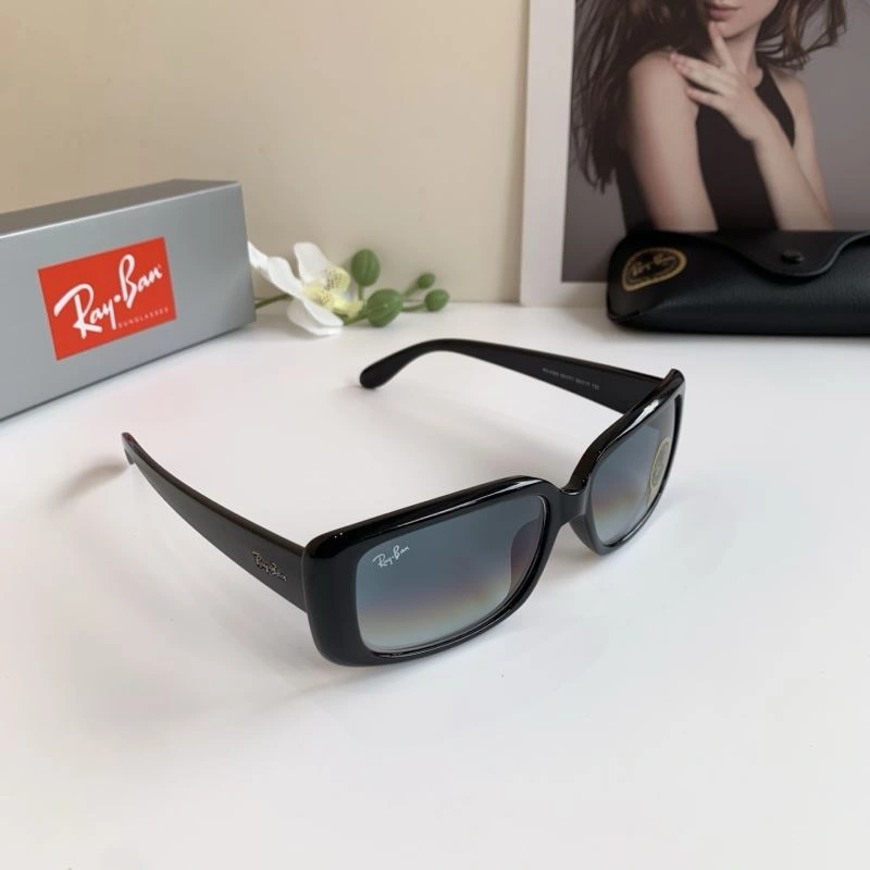 Cut-rate Bay Ban Sunglasses