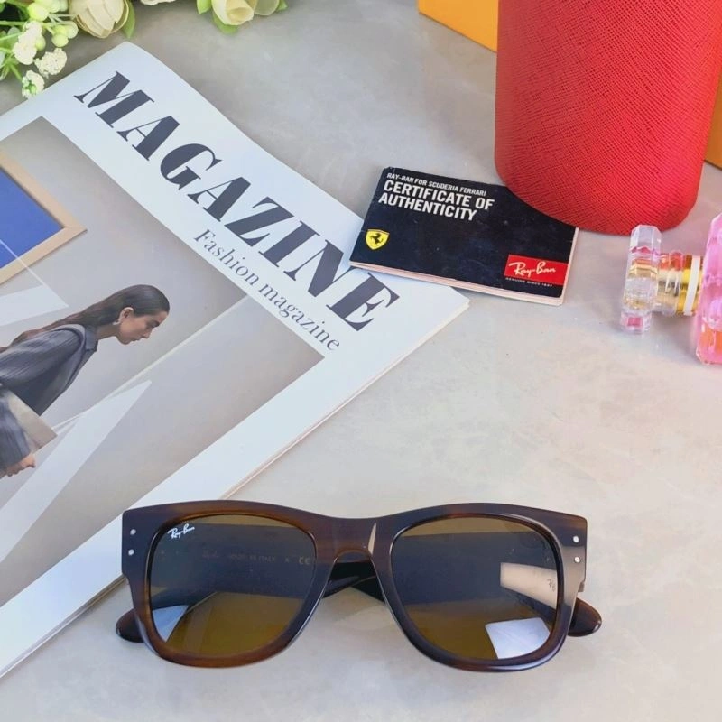 Factory-made Bay Ban Sunglasses