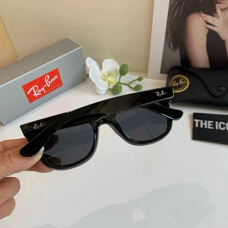 Exact replica Bay Ban Sunglasses