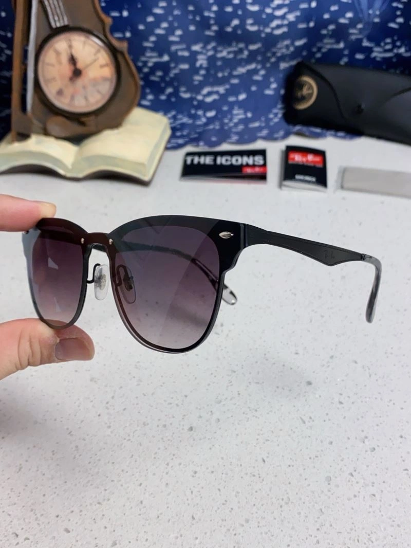 Low-cost Bay Ban Sunglasses