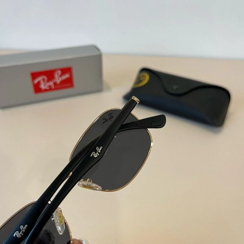 Top mirror Bay Ban Sunglasses