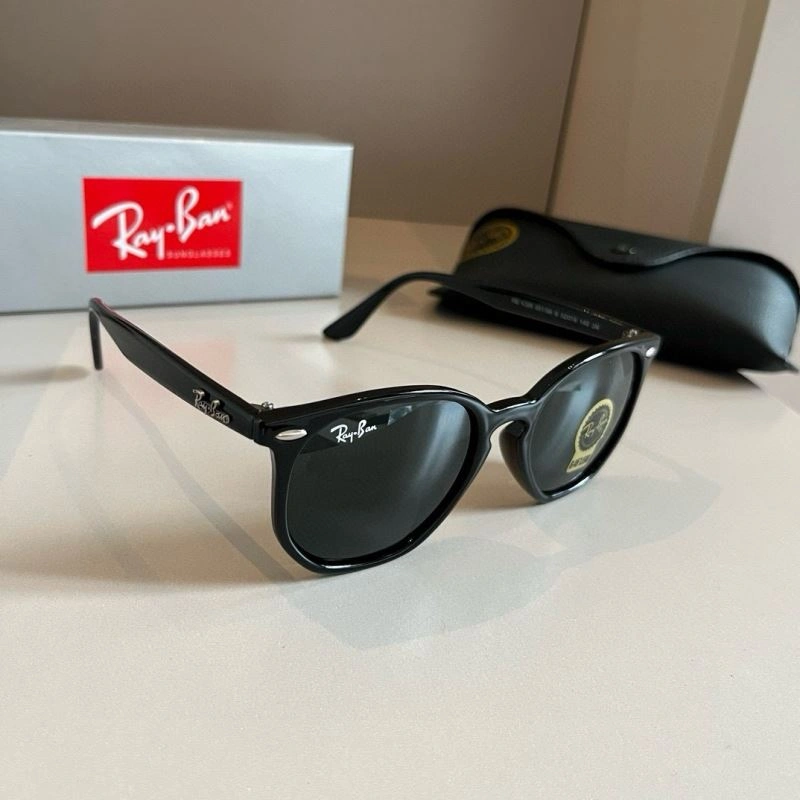 Bay Ban Sunglasses