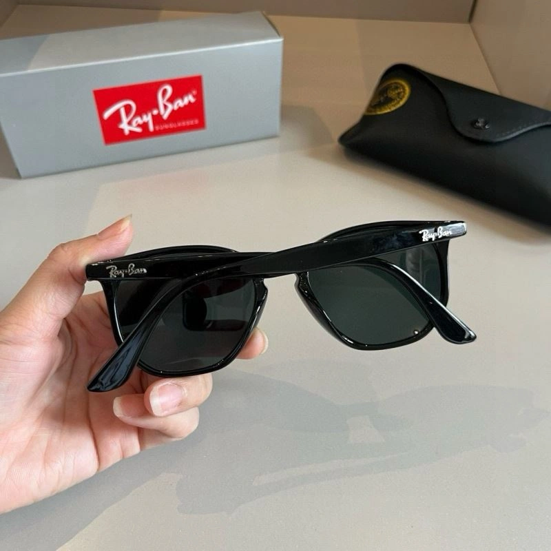 Factory-made Bay Ban Sunglasses