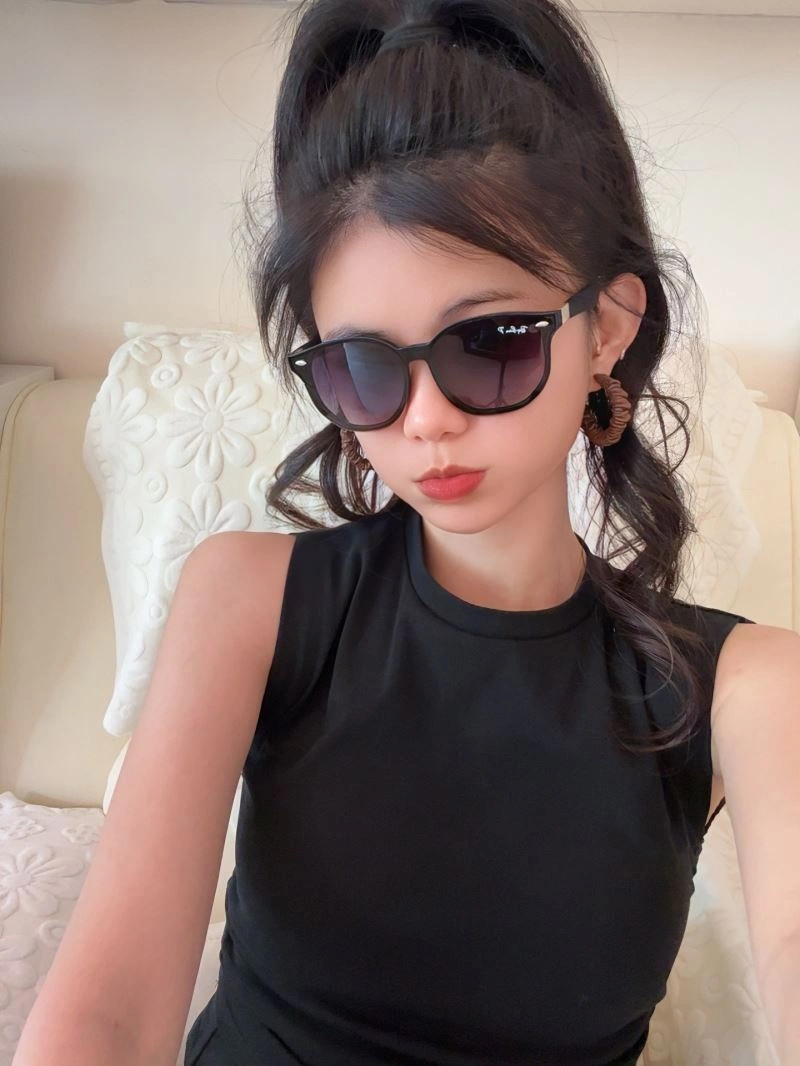 Bay Ban Sunglasses