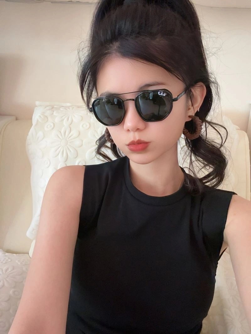 Bay Ban Sunglasses