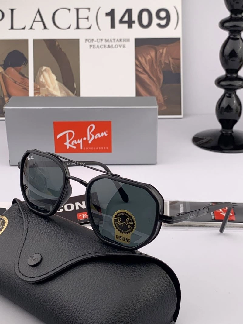 Accurate model Bay Ban Sunglasses