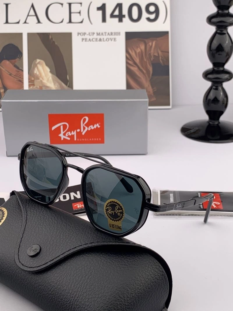Accurate model Bay Ban Sunglasses