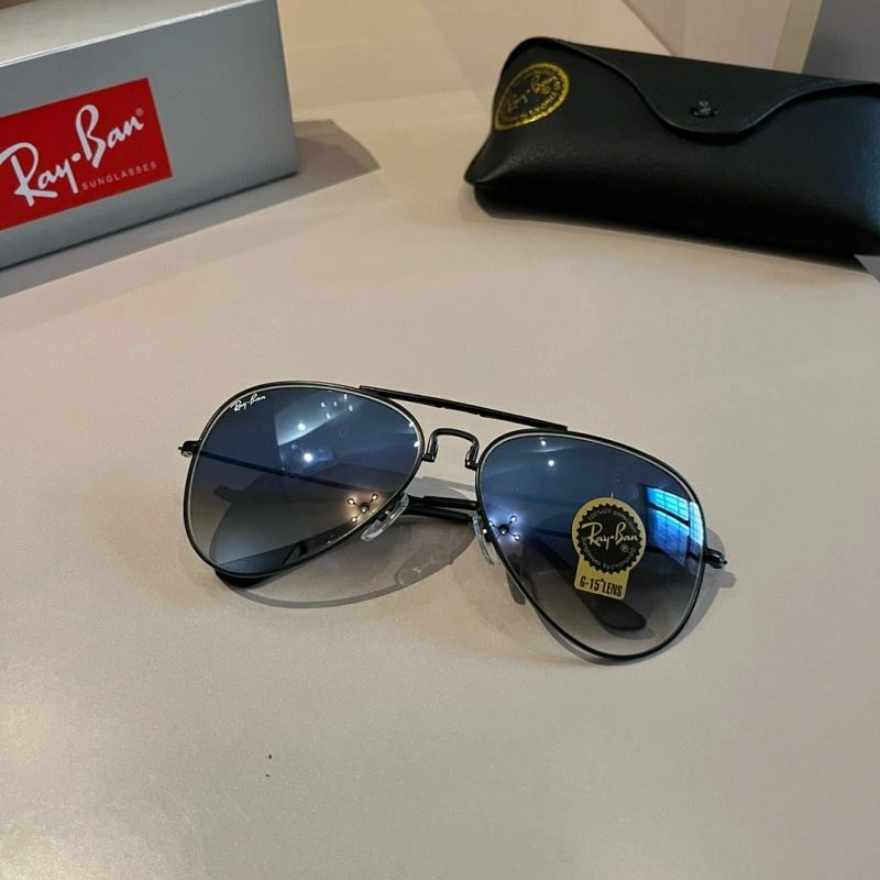 High fidelity Bay Ban Sunglasses
