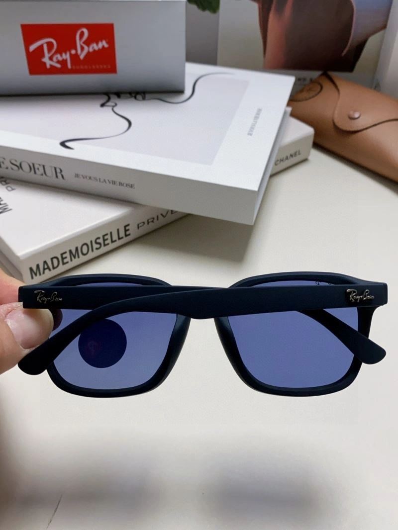 Top mirror Bay Ban Sunglasses