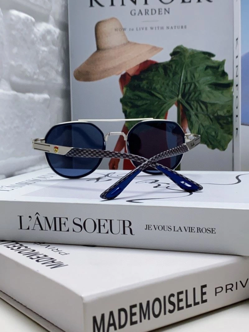 Brand-authenticated Bay Ban Sunglasses
