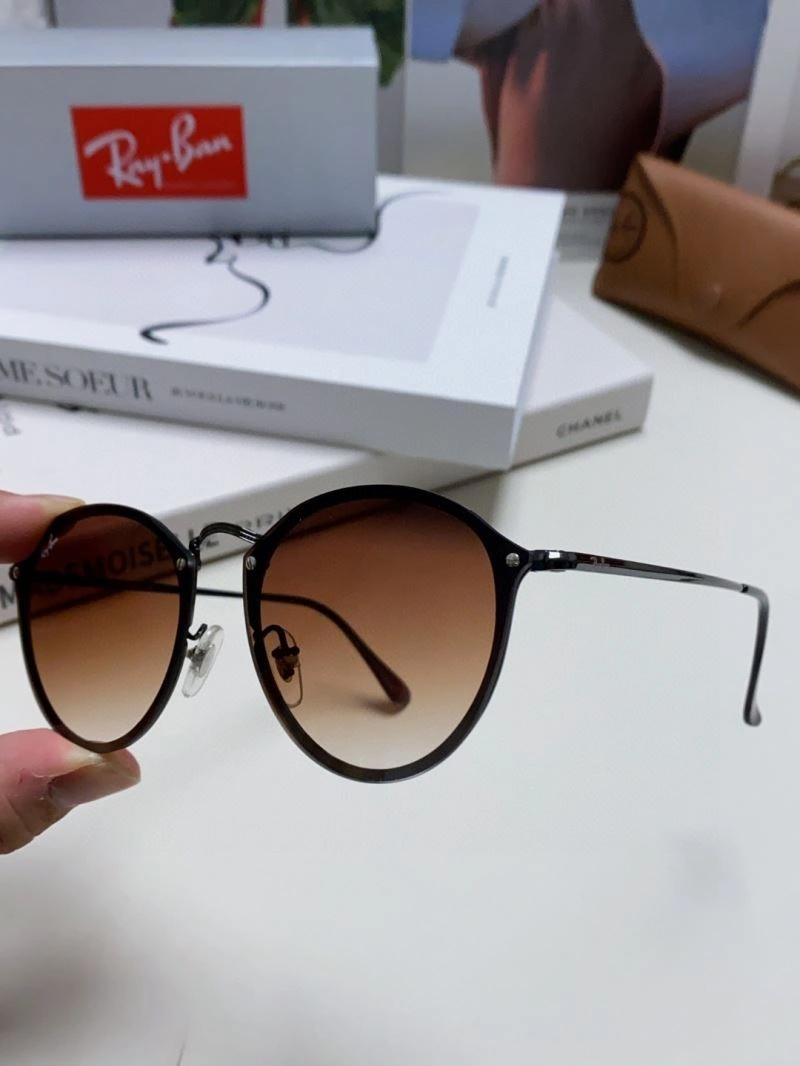 Bargain Bay Ban Sunglasses