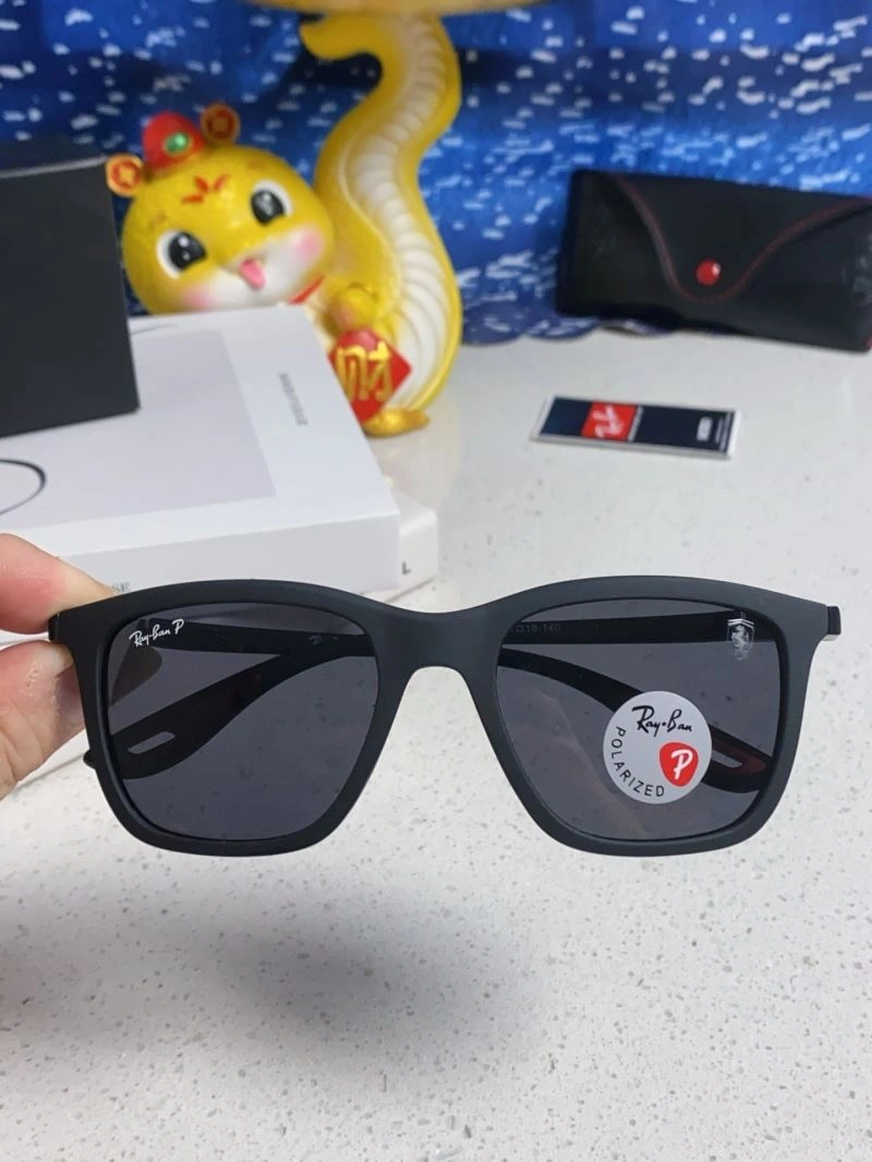 High fidelity Bay Ban Sunglasses