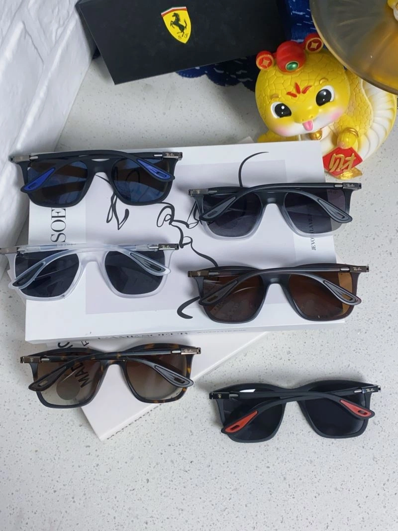 Accurate model Bay Ban Sunglasses
