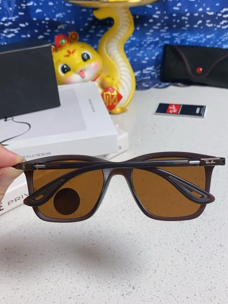 Factory-made Bay Ban Sunglasses