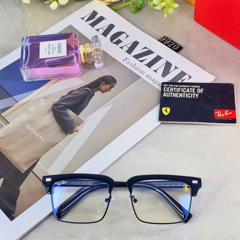 High fidelity Bay Ban Sunglasses