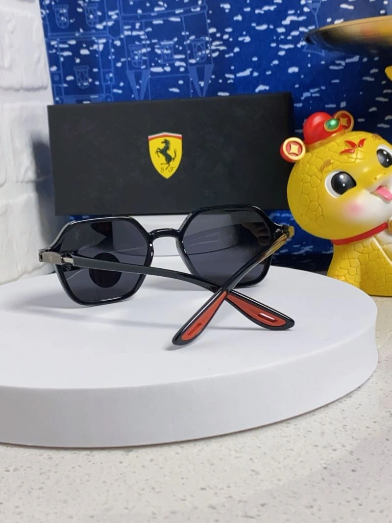 Top mirror Bay Ban Sunglasses