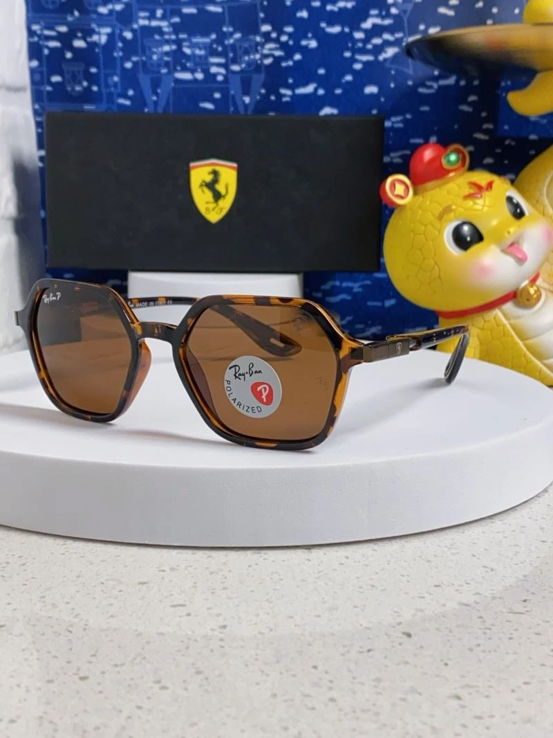 Bay Ban Sunglasses