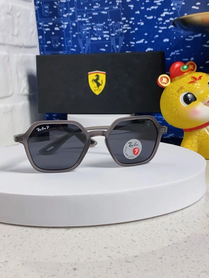 Factory-made Bay Ban Sunglasses