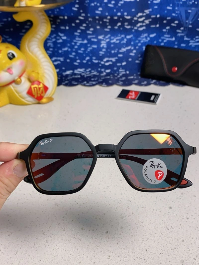 Discounted Bay Ban Sunglasses