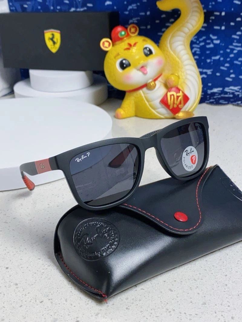 Factory-made Bay Ban Sunglasses