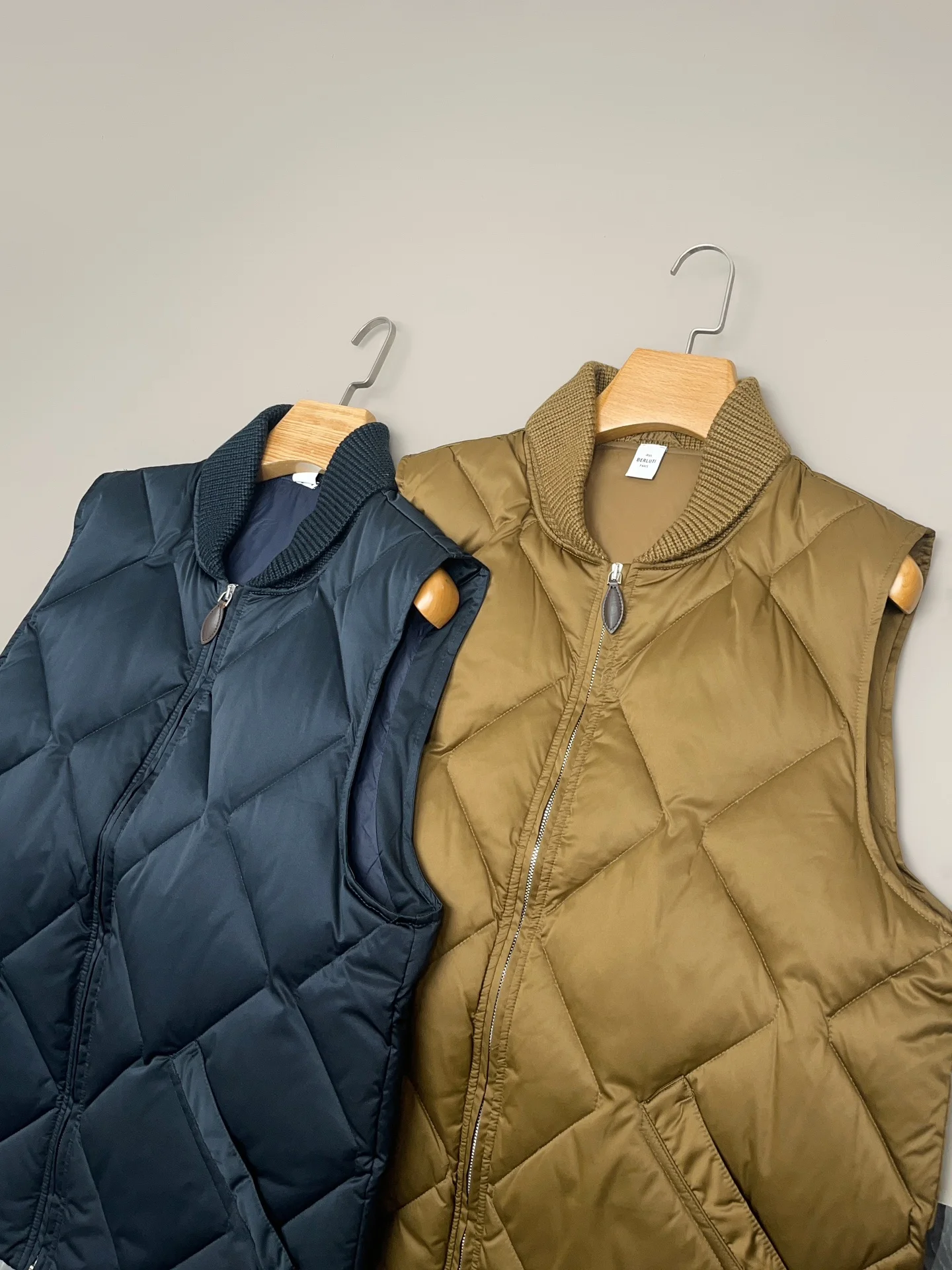 Accurate model Berluti Down Jackets