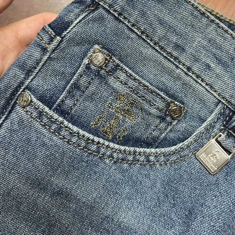Low-cost Berluti Jeans