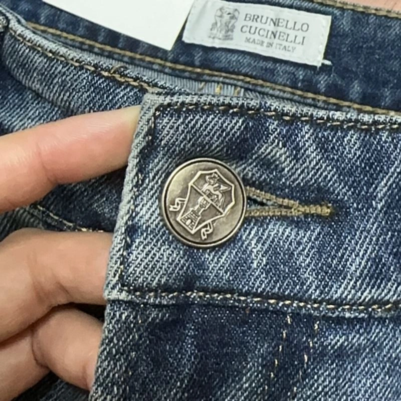 Low-cost Berluti Jeans
