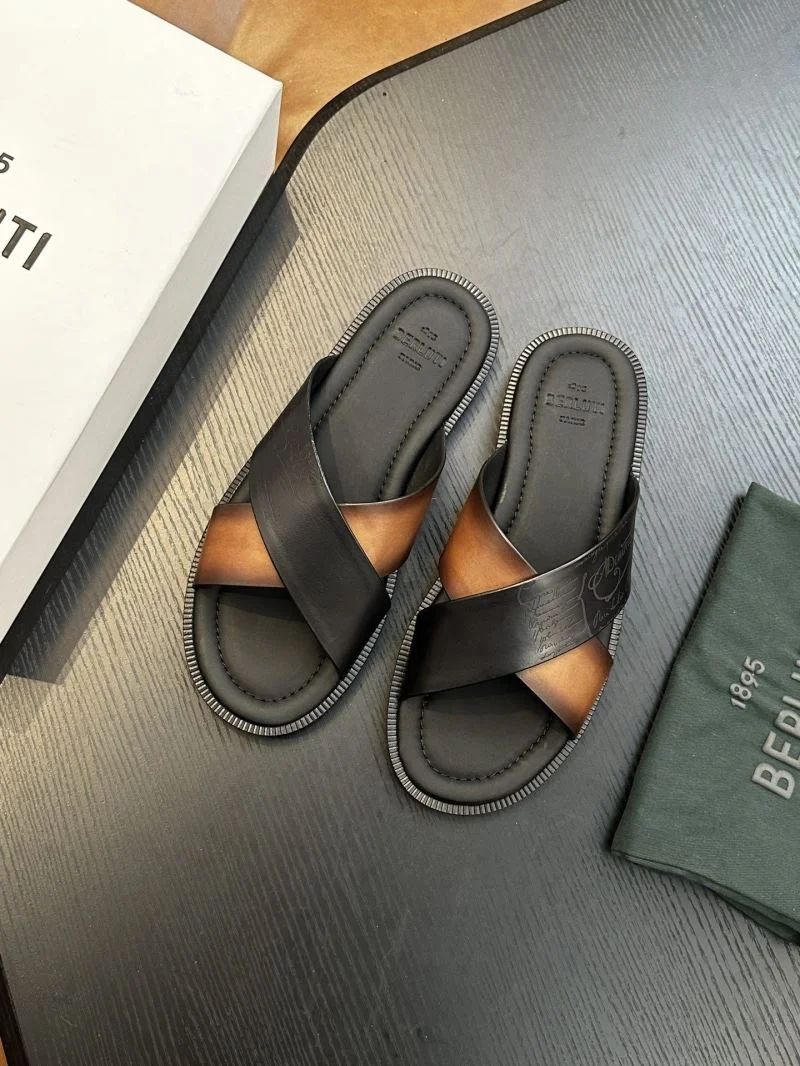 Low-cost Berluti Sandals