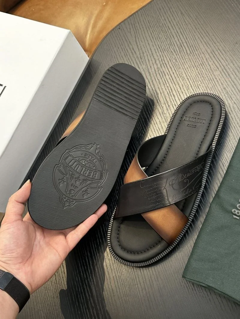 Low-cost Berluti Sandals
