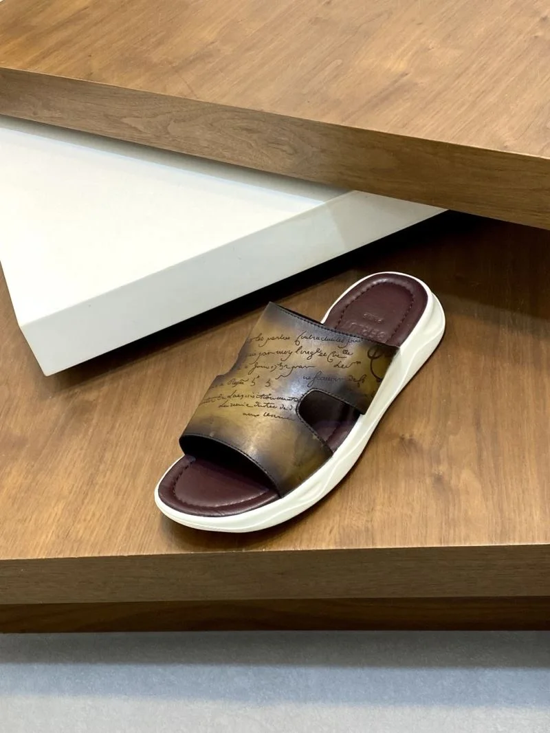 Low-cost Berluti Sandals