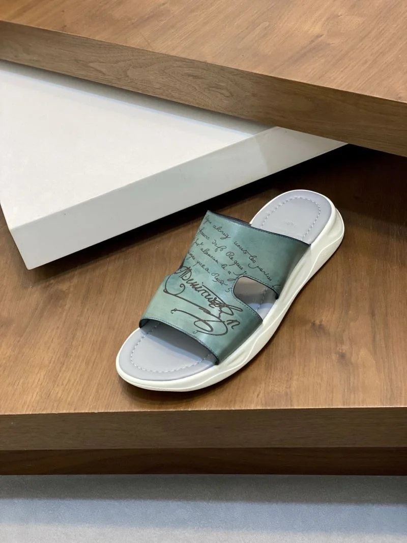 Accurate model Berluti Sandals