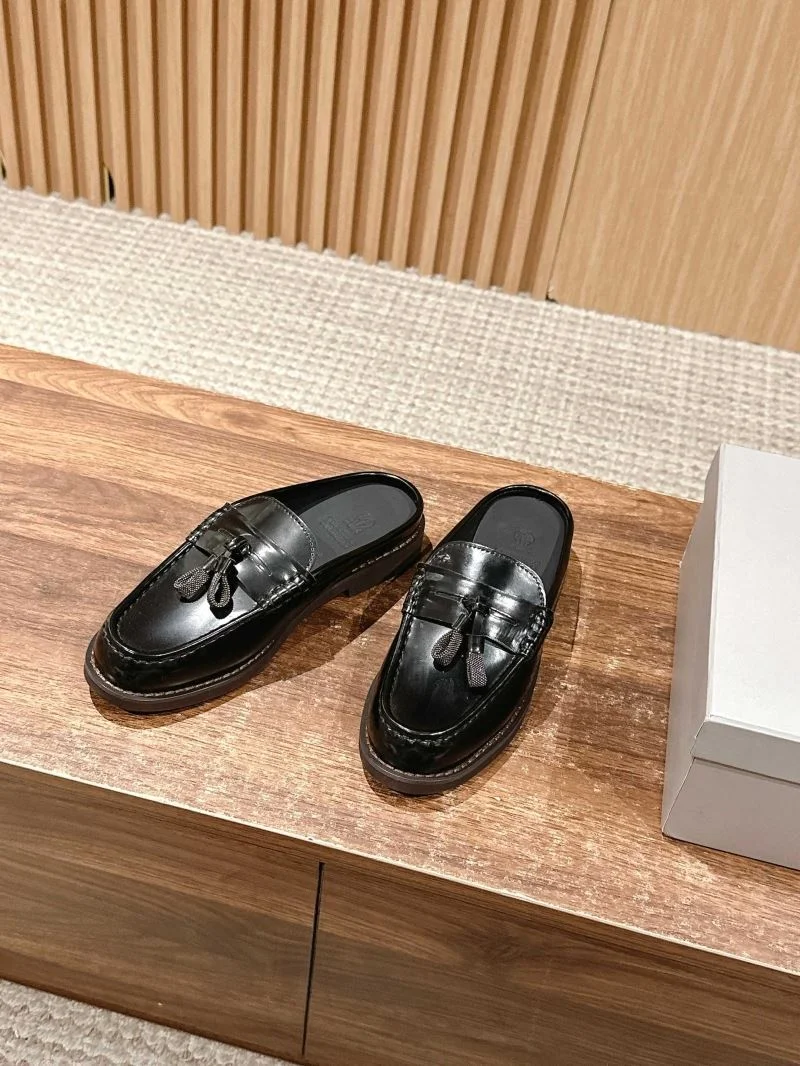 Accurate model Berluti Sandals