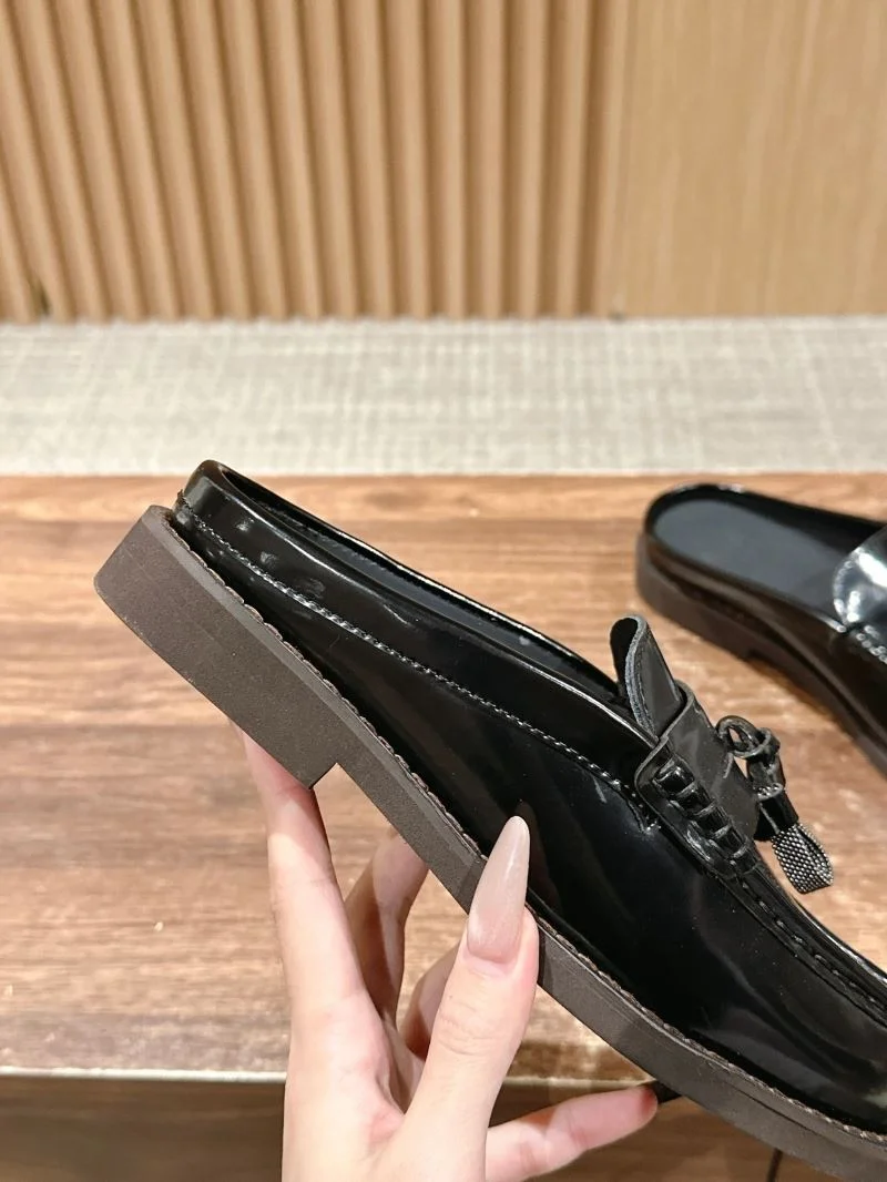 Accurate model Berluti Sandals