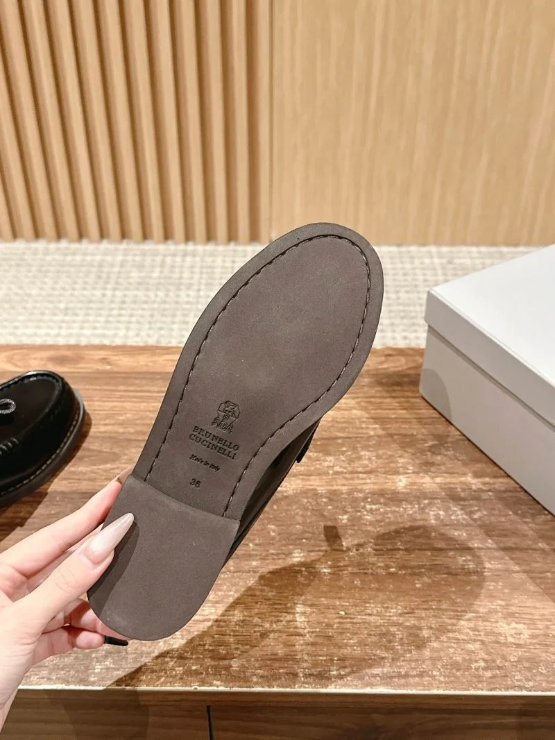 Accurate model Berluti Sandals