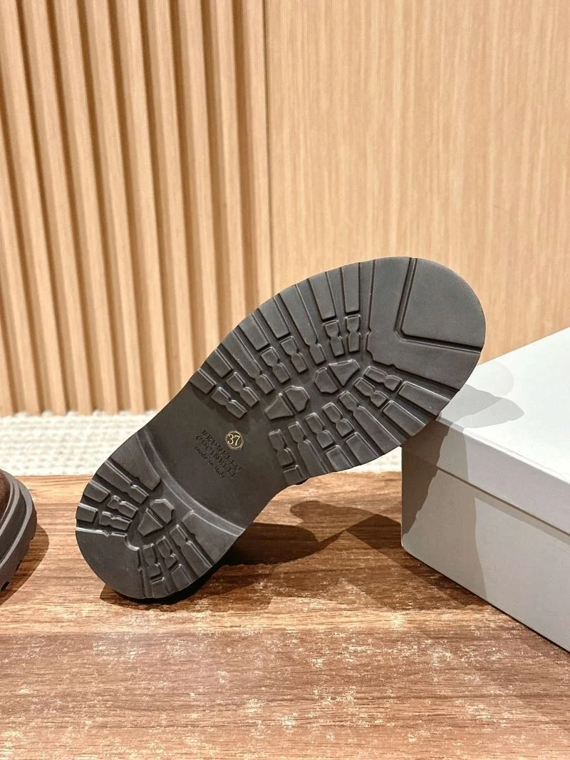 Accurate model Berluti Shoes