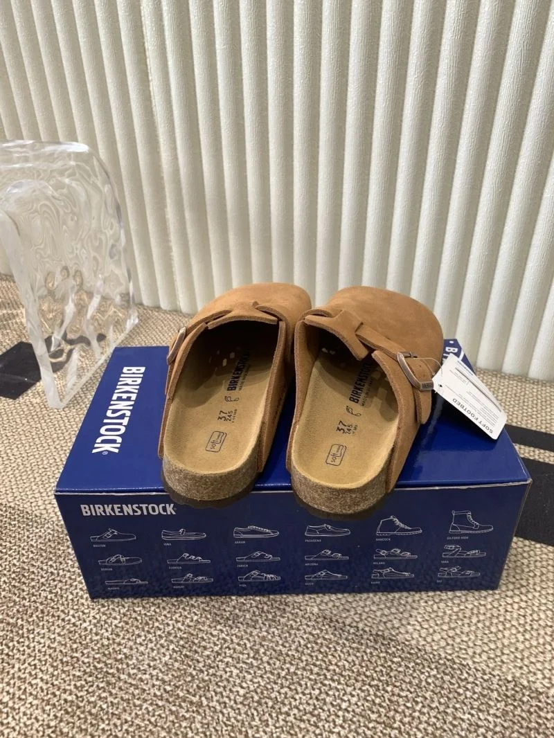 Brand-authenticated Birkenstock Sandals