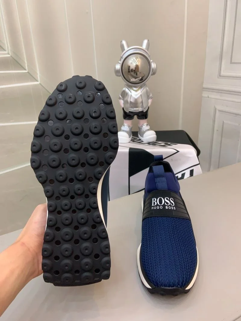 Low-cost Boss Shoes